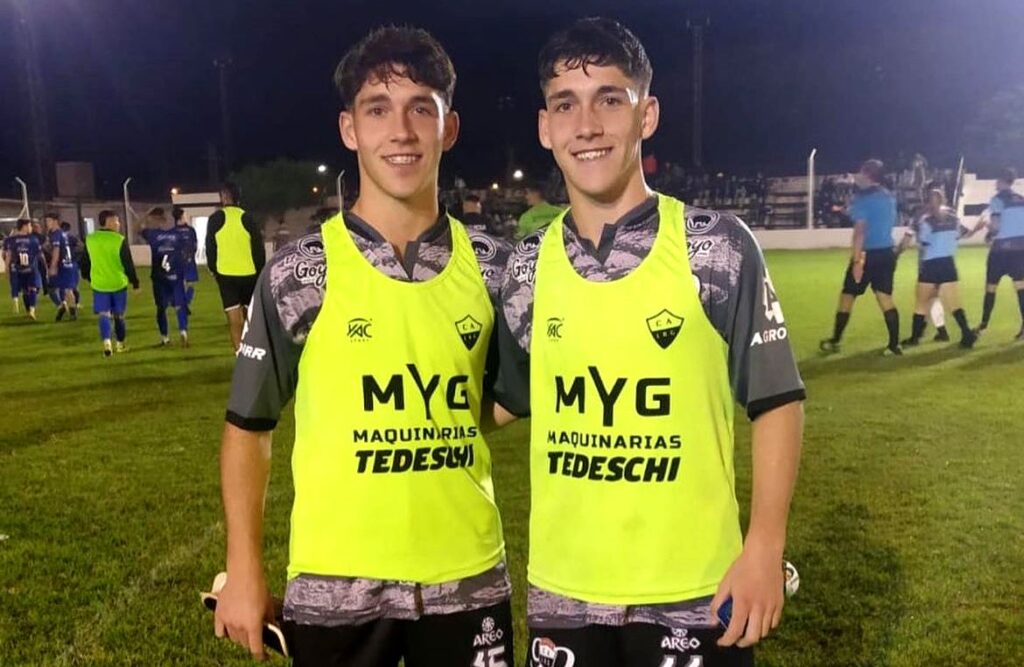 Entre la cancha y las redes: Los hermanos tiktokers que tiene Lutgardis ...